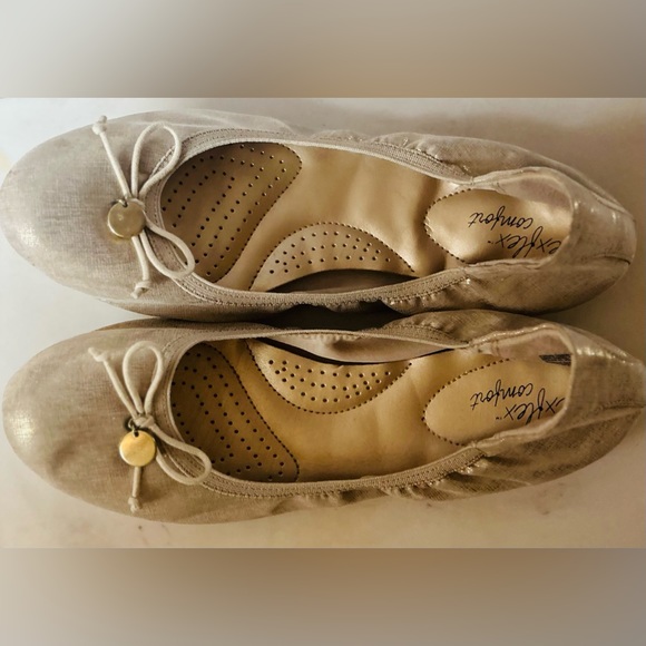 Dexter | Shoes | Dexter Comfort Caroline String Tie Flat Size | Poshmark